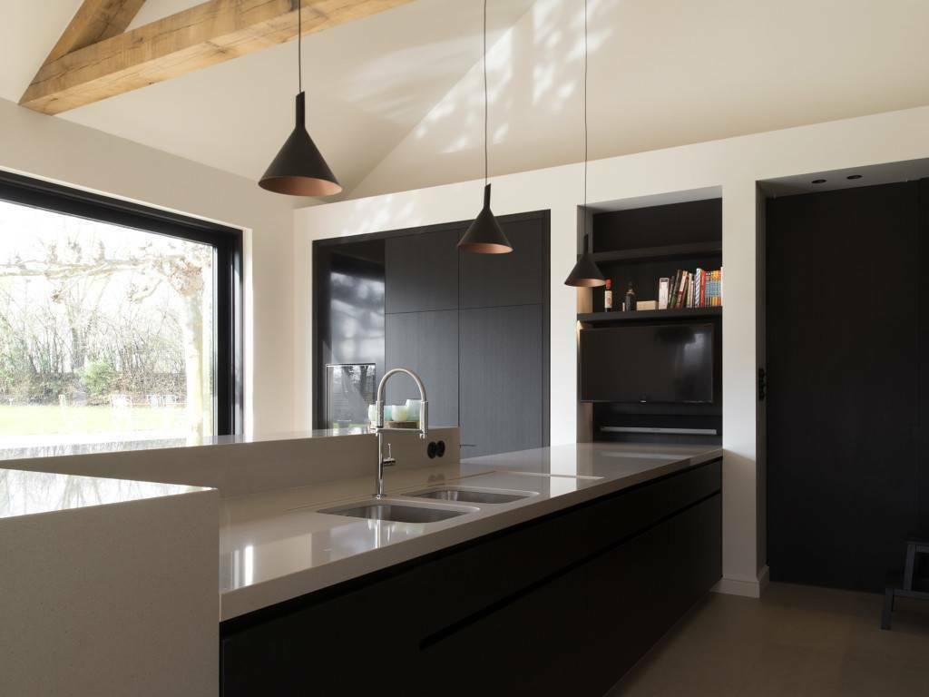 Divinity Ivory - Quartz Countertops